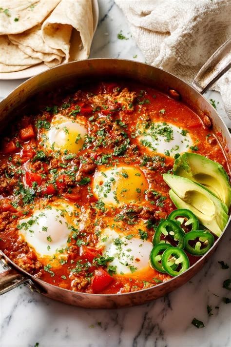 Authentic Shakshuka With Fresh Tomatoes And Spices Foodiffy