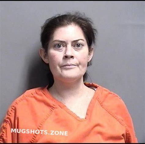 Embree Evelyn Rae 10282024 Dallas County Mugshots Zone