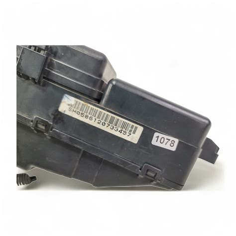 Acura Tl 07 08 Type S Fuse Box Under Hood Control Relay 38250 Sep A11