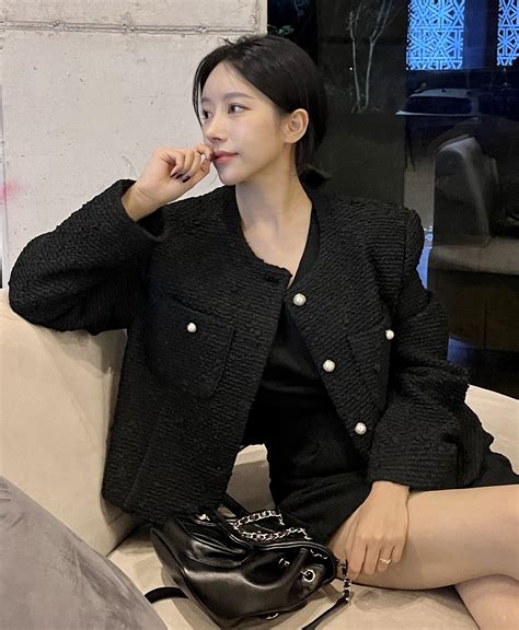 [고급미 실물굿👍] 제니 진주 트위드 자켓 에이블리