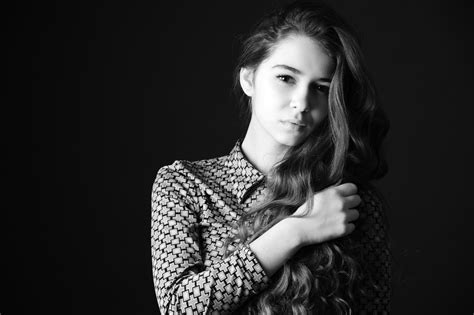 Newstar Sweet Kayley Kayley