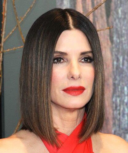 Sandra Bullocks 10 Best Hairstyles Hair Colors And Cuts