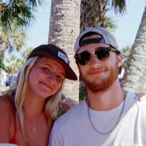 Cole Colenixonn Threads Say More