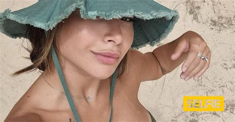 Big Brother De Tanga Bruna Gomes Soma Elogios Mulherão Selfie