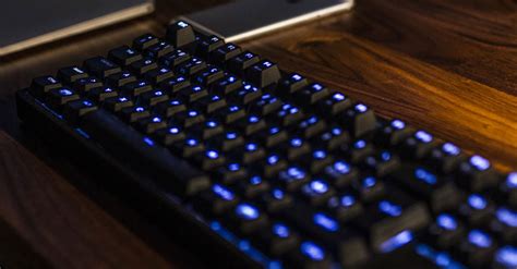 13 คีย์บอร์ดไร้สาย Wireless Keyboard ยี่ห้อไหนดี พิมพ์สนุก 2025