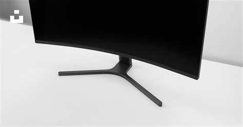 검은 색 화면의 검은 색 태블릿 사진 Unsplash의 무료 모니터 이미지