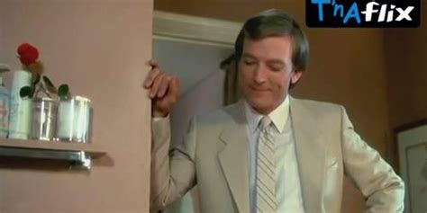 Goldie Hawn Breasts Scene In Wildcats