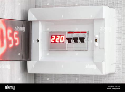 Voltage Relay With Indication Of Incoming Voltage And Residual Current
