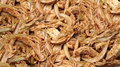 먹을수록 몸에 근육이 생기고 뇌와 간이 튼튼해져요 쉽고 간단하면서 맛 좋은 꿀팁 레시피💯 평생 써먹는 닭가슴살 요리 만드는법🥇 닭가슴살무침 맛있게 만드는법 닭가슴살