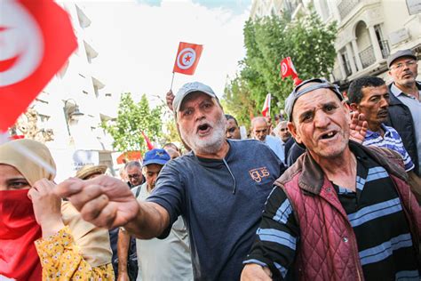 الانتخابات التشريعية في تونس إشكالات في تمويل الحملات