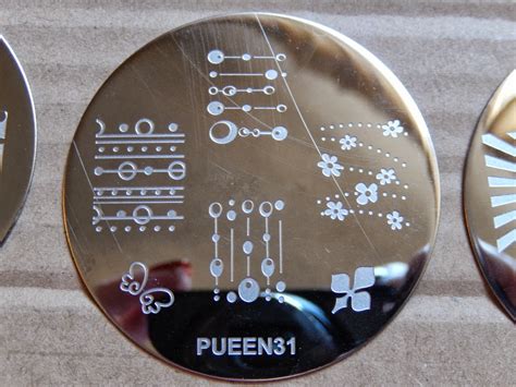 Lacquer Or Leave Her Review Pueen Love Elements