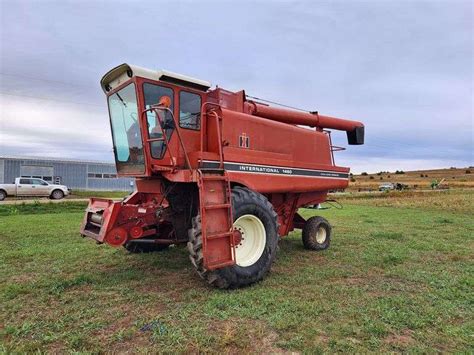 International 1460 Axial Flow Combine Adam Marshall Land And Auction Llc
