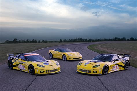 Gt2 Chevrolet Corvette C6 R 2010 Picture 1 Of 25