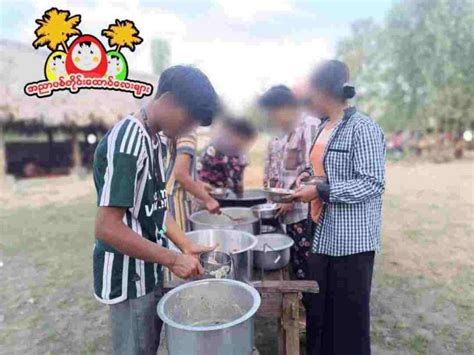 ဆားလင်းကြီးမြို့ နယ် ရက်ရှည်စစ်ရှောင်ပြည်သူများကို ထမင်းဟင်းများ လှူဒါန်း Khit Thit Media