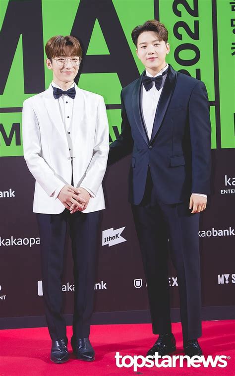 [hd포토] 멜로망스 정동환 김민석 이렇게 멋진 영스 가족 2022 멜론뮤직어워드 레드카펫 네이트 뉴스