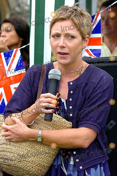 Photos And Pictures Buckinghamshire Uk Laura Howard Who Plays Cully