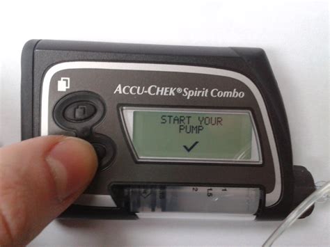 How To Change An Accu Chek Spirit Or Combo Insulin Pump Cartridge