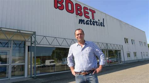Champagné Le Groupe Bobet Sagrandit Encore