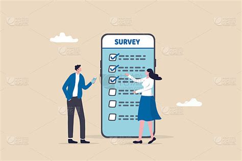 在线调查问卷、民意调查、意见或客户反馈使用互联网概念，男性和女性使用手机或智能手机填写在线调查清单。