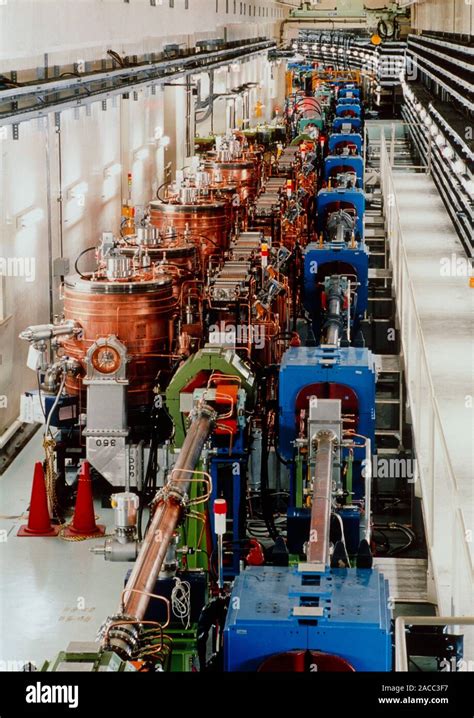 Kek B Particle Accelerator The Two Main Rings Of The Kek B Factory