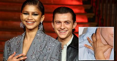 Zendaya Flashes Wedding Rings After ‘secretly Marrying Tom Holland
