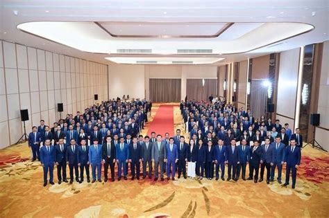 សម្តេច បវធិបតី នាយករដ្ឋមន្ត្រី សម្រេច បង្កើត ក្រុមអ្នកច្បាប់សម្តេចមហាបវរធិបតី ហ៊ុន ម៉ាណែត ក ច ស