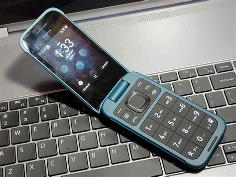 Nokia 2780 Flip Feature Mobile Phone 41 Off