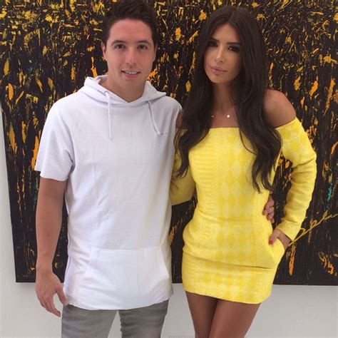 Anara Atanes La Chérie De Samir Nasri Rayonne Au Naturel Dans Son Lit