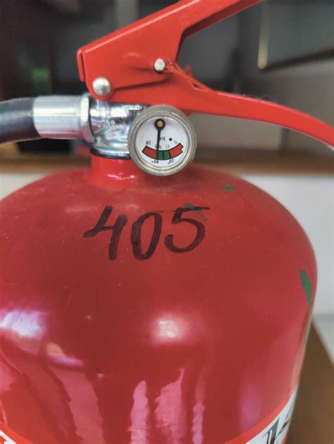 Прахов пожарогасител Spark 6 кг гр Бургас Възраждане • Olx Bg