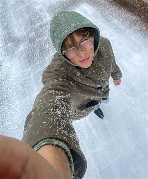 Josh Macqueen Kiss Me Thru The Boom Instagram