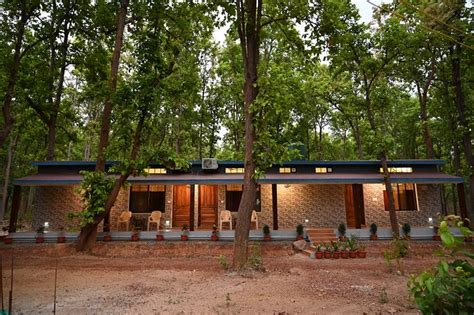 The Connoisseur Kareli Lodge Reviews Photos Rate Comparison