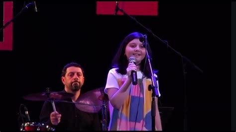 “ყელსაბამი ლალისფერი “ მარიამ ძოძუაშვილი და ნოდო შალვაშვილი მუსიკალური სტუდია “ზღვის შვილები