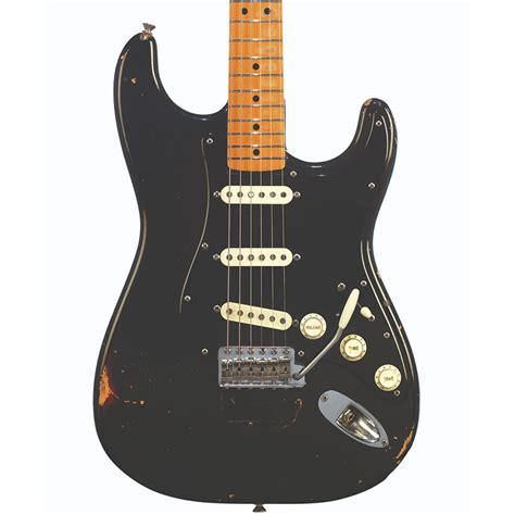 David Gilmours Guitars Fetch 21 500 000 At Auction To Fight Climate