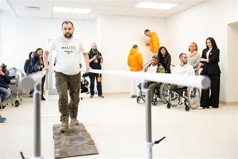 На Львівщині люди з інвалідністю внаслідок війни можуть отримати матеріальну допомогу