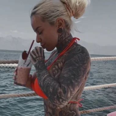 Cewek Indo Bontot Besar Free Indian Hd Porn A Xhamster