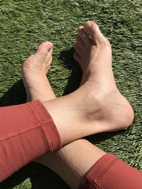 3 Hour Stories — Heidi Paredes