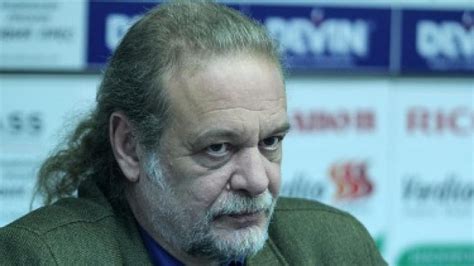 Евгений Дайнов Ходът на Слави Трифонов е дързък но няма дълбочина