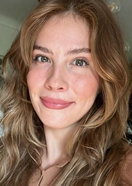 Photos Of Emily Henry On Mycast Fan Casting Your Favorite Stories