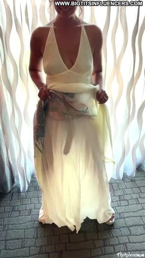 That Pixar Mom Dress Straight Hot Porn Date On Dress Sex Influencer Xxx