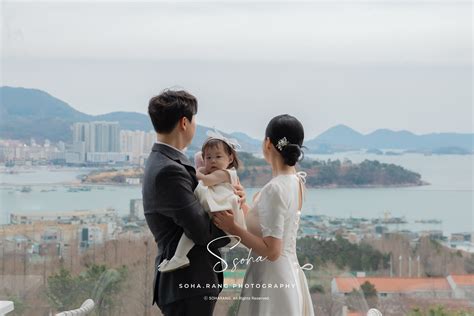 감성사진 소하랑 ⠀ ⠀ 소하랑이 영감은 줄 수 있지만 소하랑의 감각까지 복붙할 순 없을거예요 그렇지만 사진은 함께 나누는 예술이니까요 각자의 시선 속에서 서로 다른