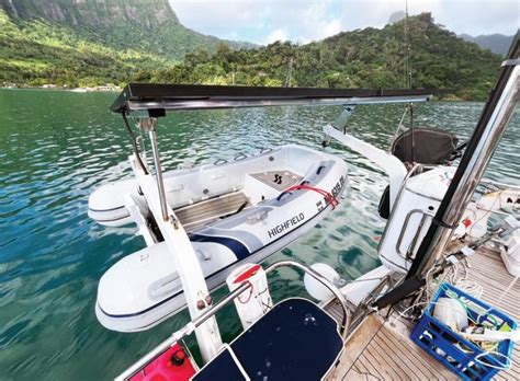 Choosing The Right Sailboat For Long Offshore Journeys