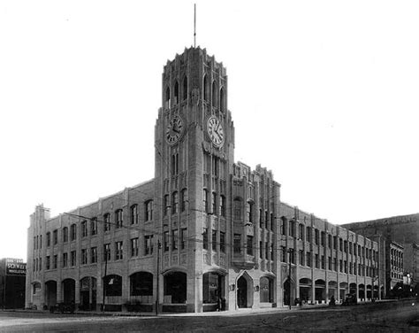 San Francisco Point Of Historic Interest San Francisco Chronicle Building