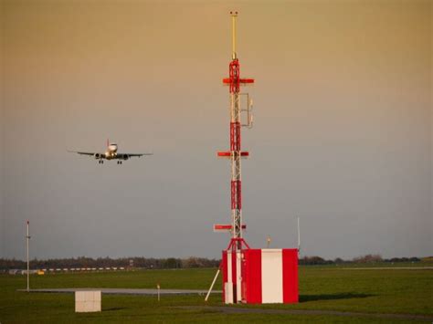8 Easy Steps To Listen To Air Traffic Control Live Atc Radio Fidelity