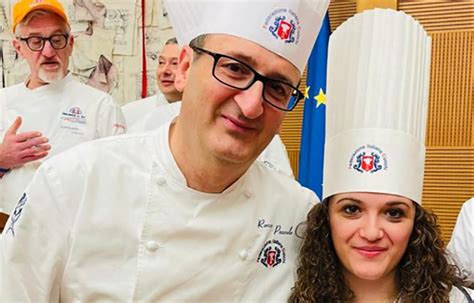 La Calabrese Denisia Congi Nellalbo Doro Dei Cuochi Categoria Giovani Archivio Abm Report