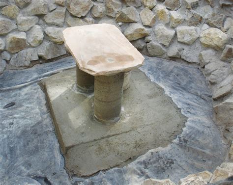 Floating Step Design POND Trade Magazine