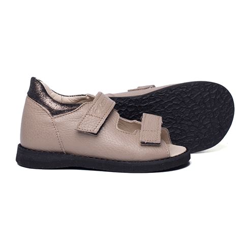 Kena дитяче ортопедичне взуття від виробника