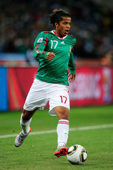 Epl Will Giovani Dos Santos Go To Liverpool Or Find Another Home