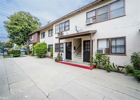 6022 Fulton Ave Van Nuys Ca 91401 Redfin