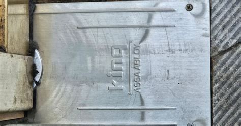 사장님이 너무 친절하고 빠르게 상담도 잘해주시고 현장에서도 세밀하게 작업해주셔서 좋았습니다 다음에도 문이나 샤시관련 의뢰할 생각입니다 숨고 숨은고수