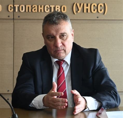 УНСС УНСС подписа рамков договор за сътрудничество с „Капелен България“